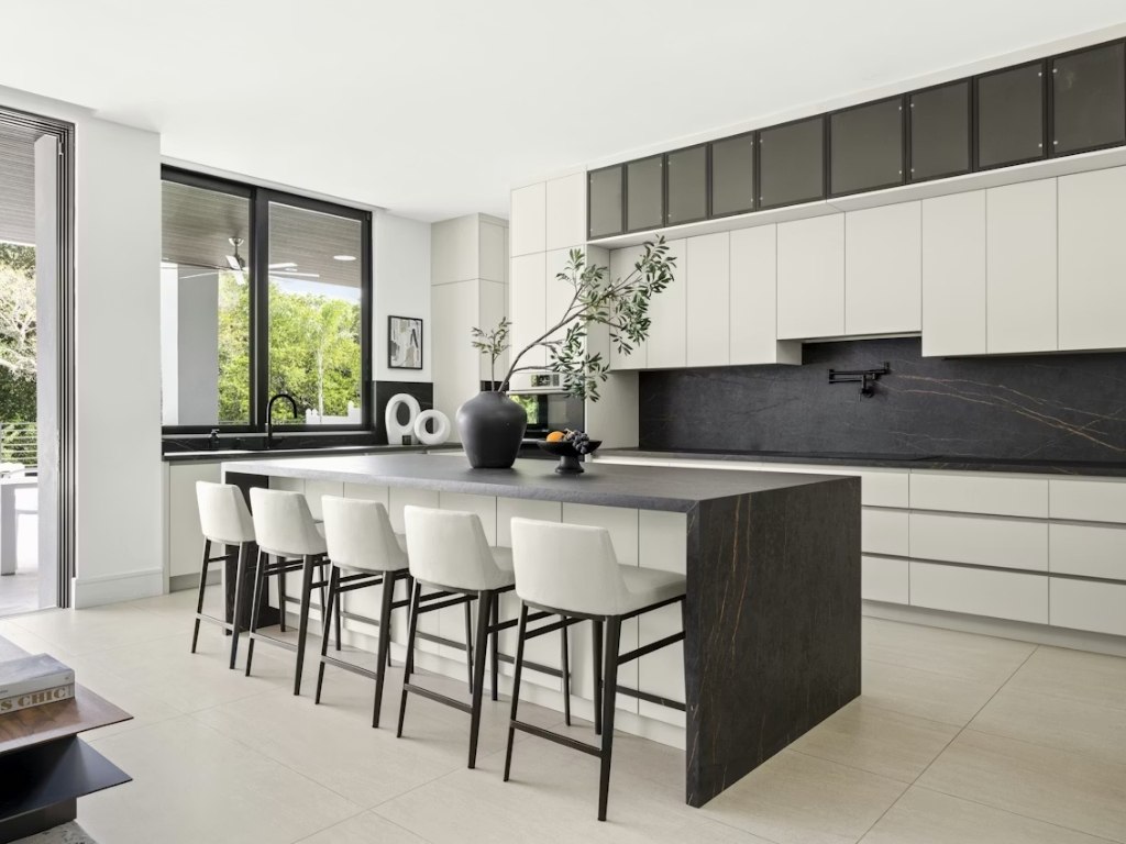 Luxury Black Kitchen Worktops in the Cotswolds - Granite Planet